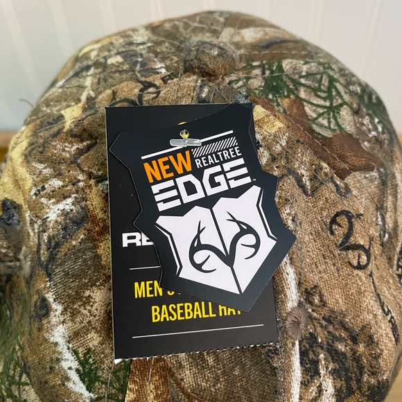 Realtree | Accessories | Brand New Mens Real Tree Camo Colored Hatcap ...